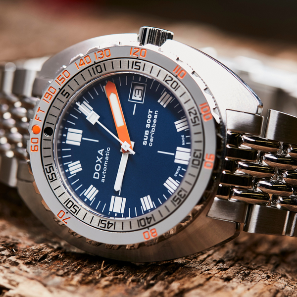 Doxa 300 T - Carribean (Navy Blue) – Roldorf & Co.